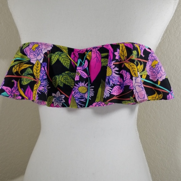 Victoria's Secret | Swim | Victorias Secret Ruffle Bandeau Swim Top ...